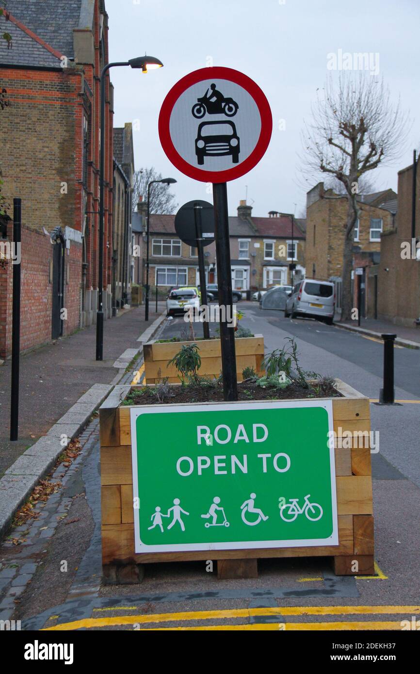 Pedestrian only zones hi-res stock photography and images - Alamy