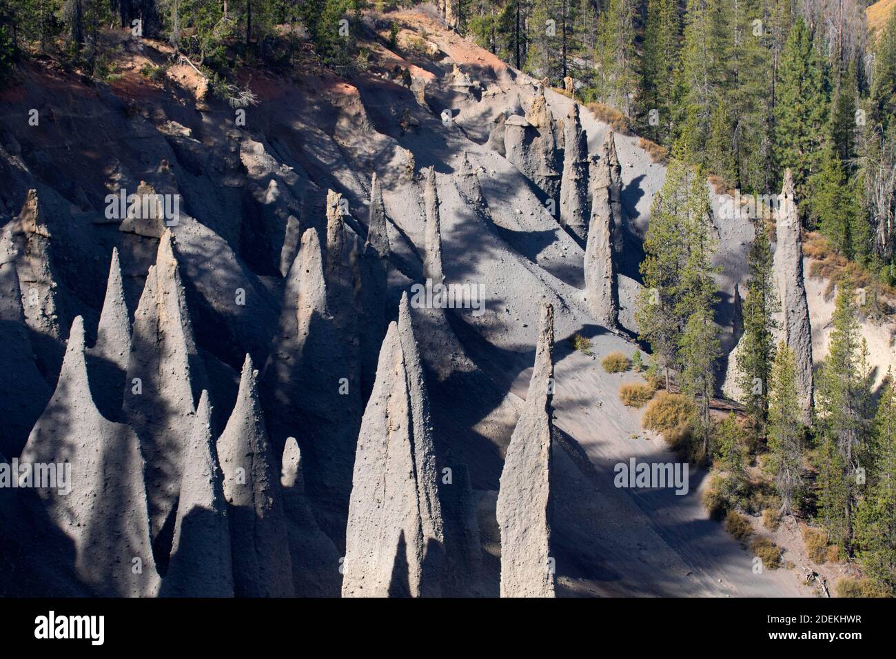 Pinnacles in Pinnacles Valley, Crater Lake National Park, Volcano ...