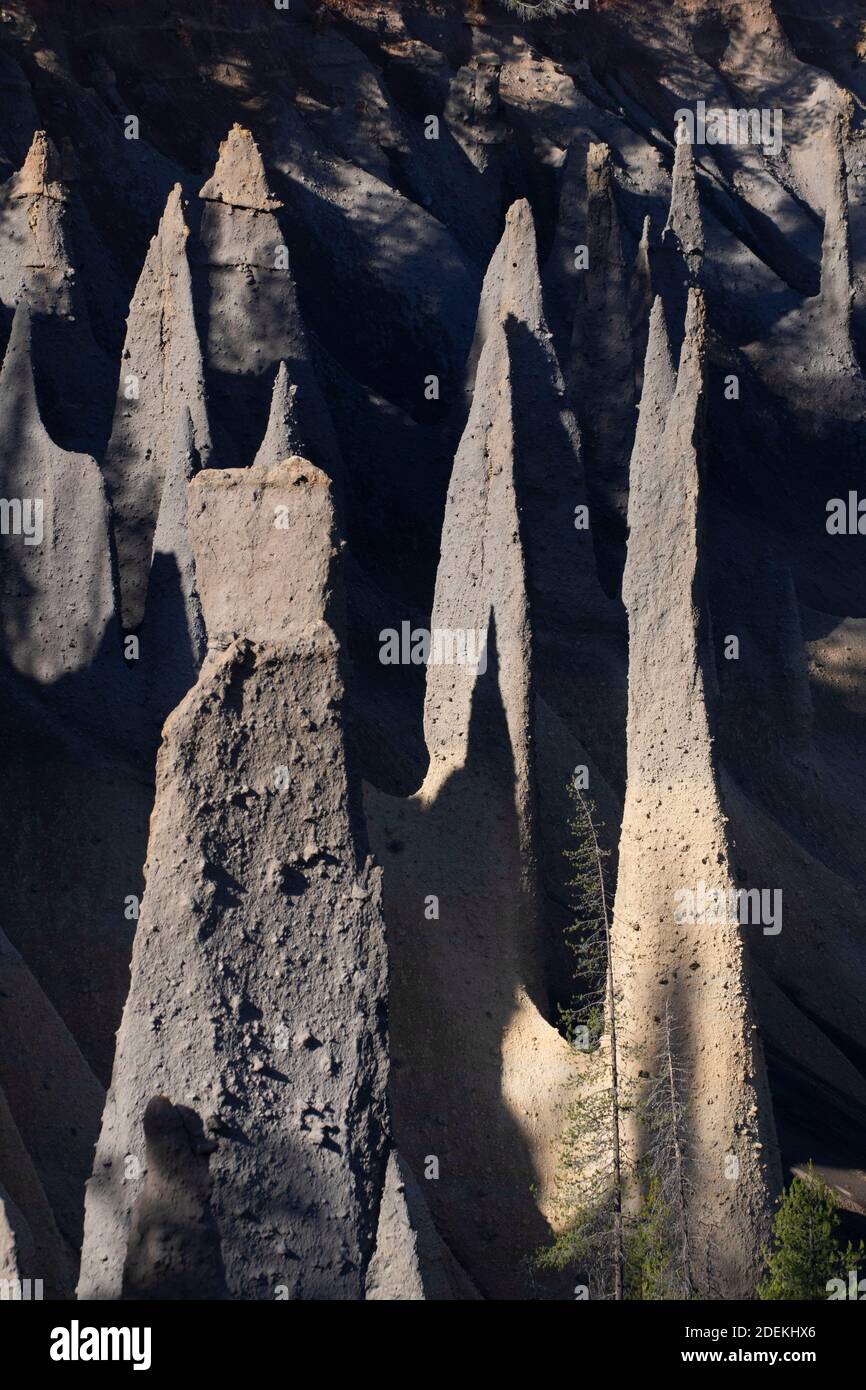 Pinnacles in Pinnacles Valley, Crater Lake National Park, Volcano ...