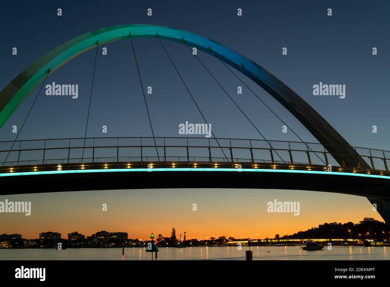 Looking past the Elizabeth Quay pedestrian bridge, across the Swan ...