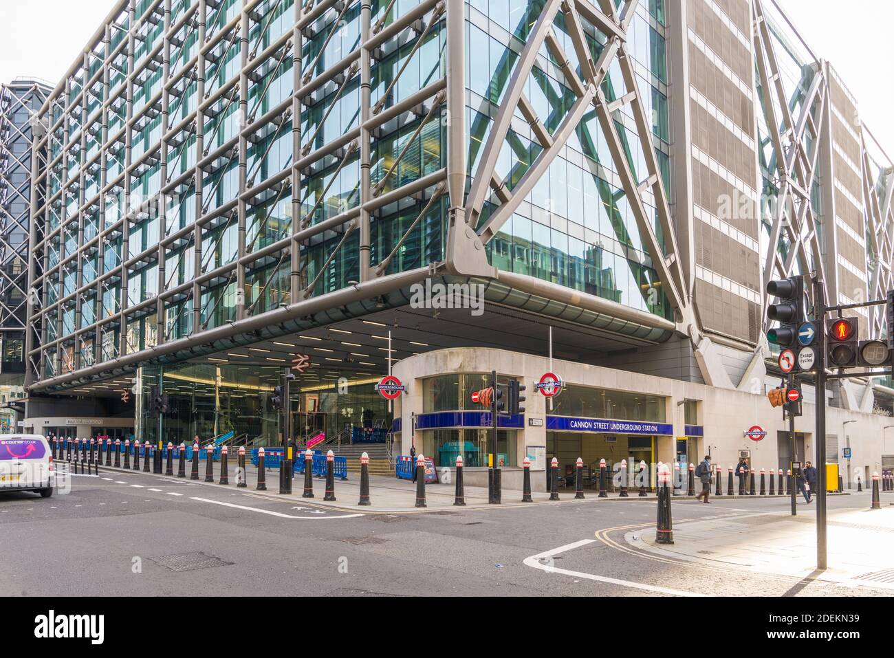 London cannon street mainline station High Resolution Stock Photography ...