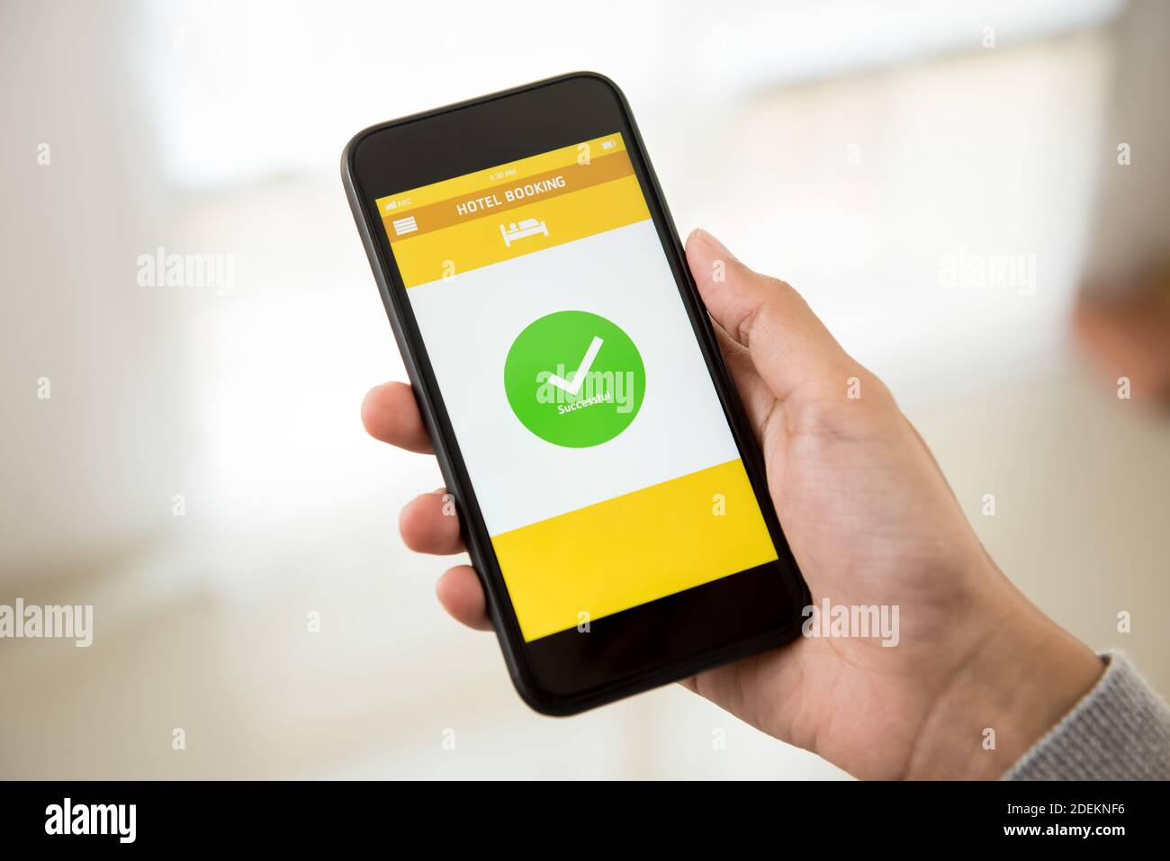 Room service telephone hotel hi-res stock photography and images - Alamy