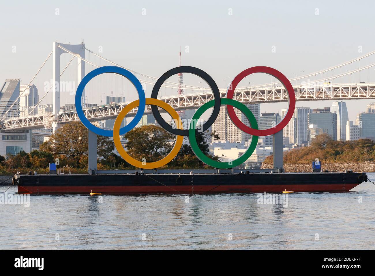 33 meters wide hi-res stock photography and images - Alamy