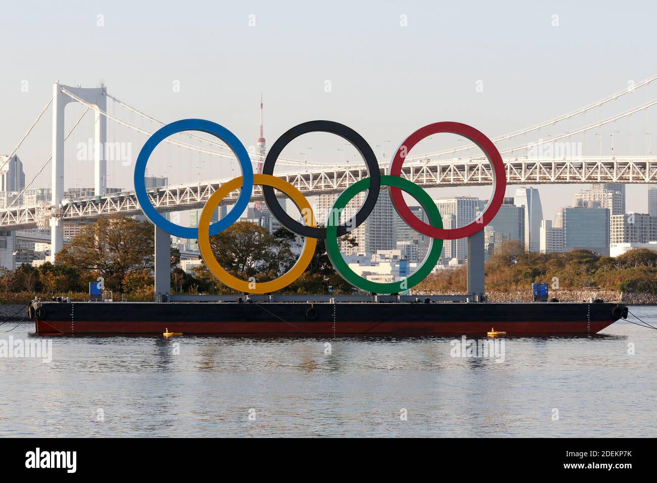 33 meters wide hi-res stock photography and images - Alamy