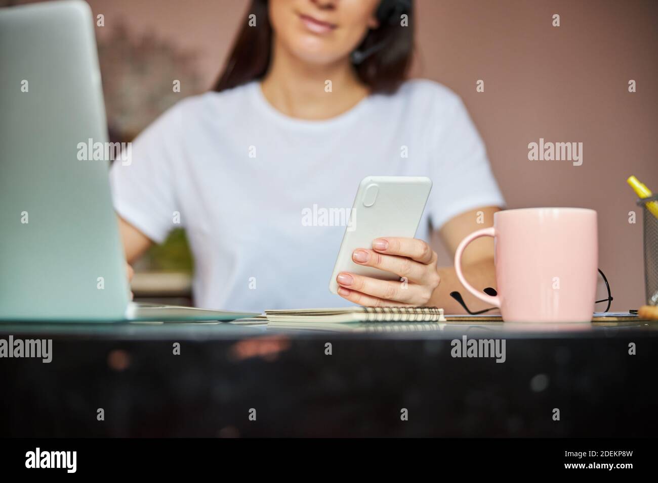 Woman texting messages using hi-res stock photography and images - Alamy