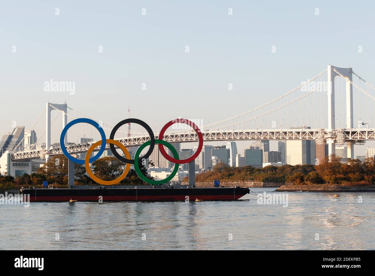 33 meters wide hi-res stock photography and images - Alamy