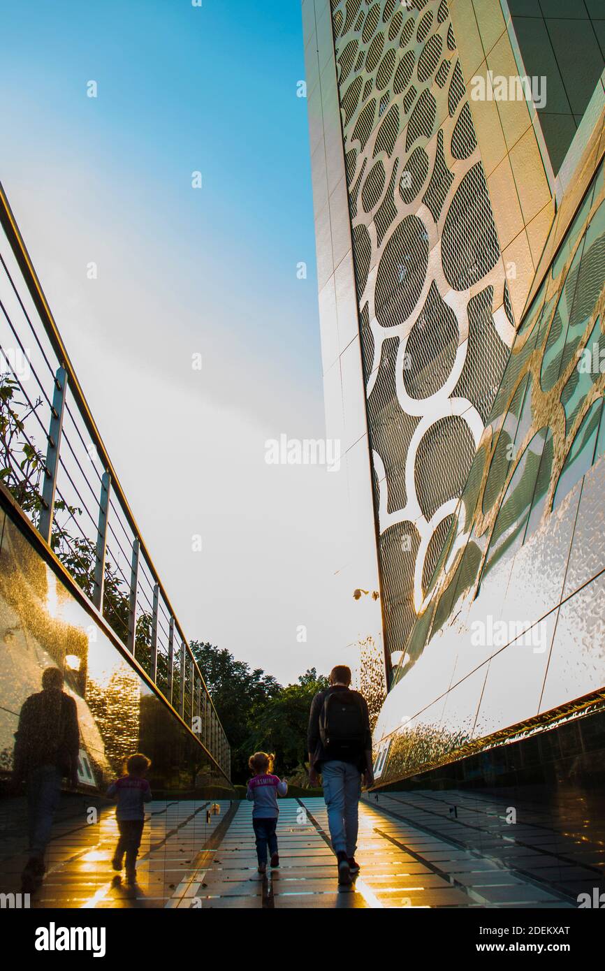 Kids walking by the side of a popular sightseeing and attraction ...