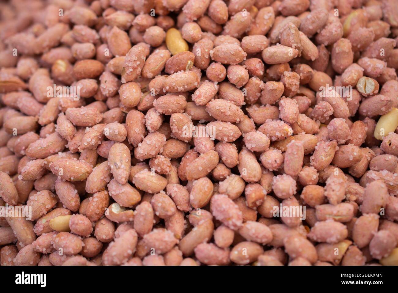 Unshelled peanuts hi-res stock photography and images - Alamy