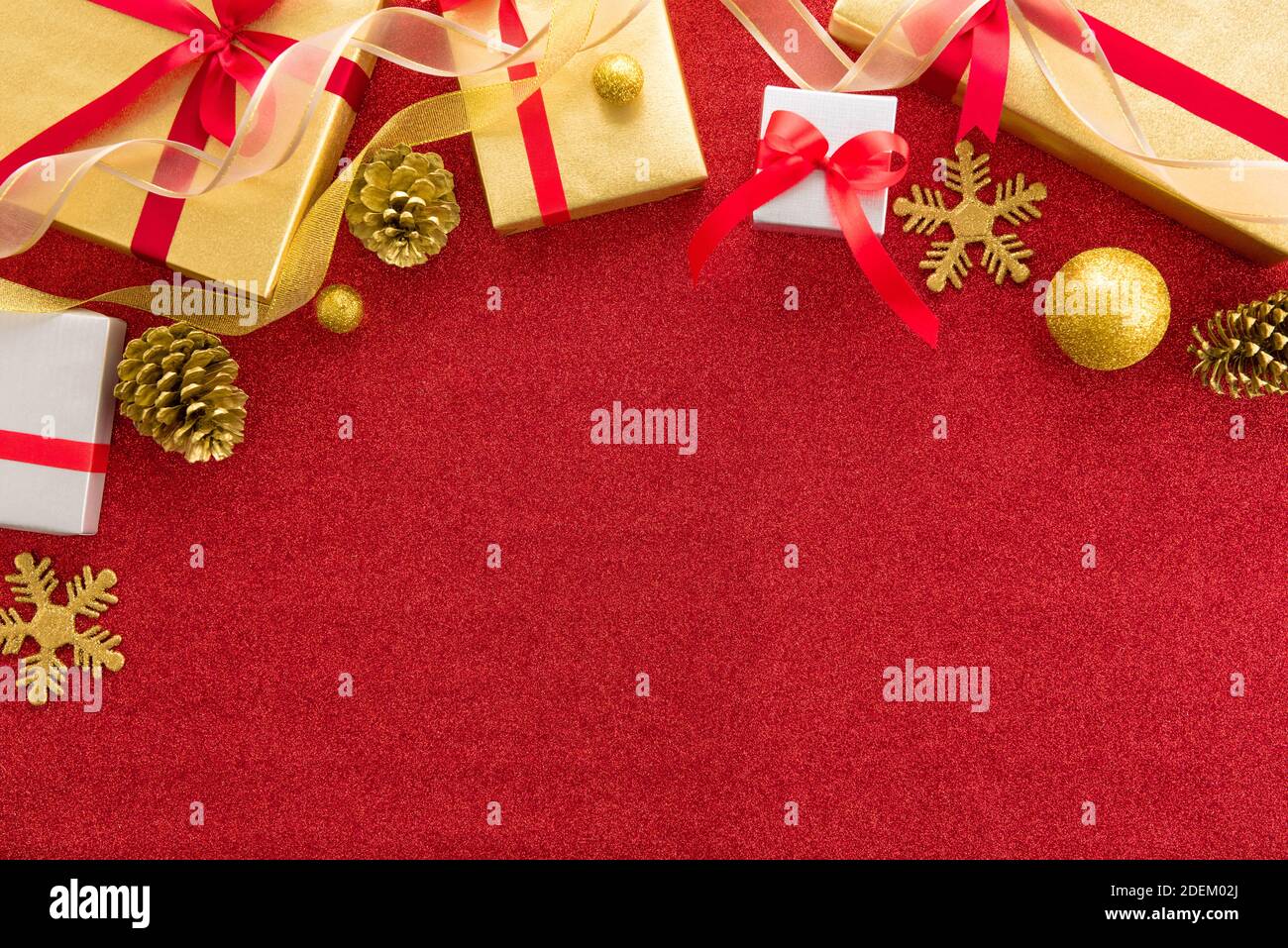 Holiday Presents Border