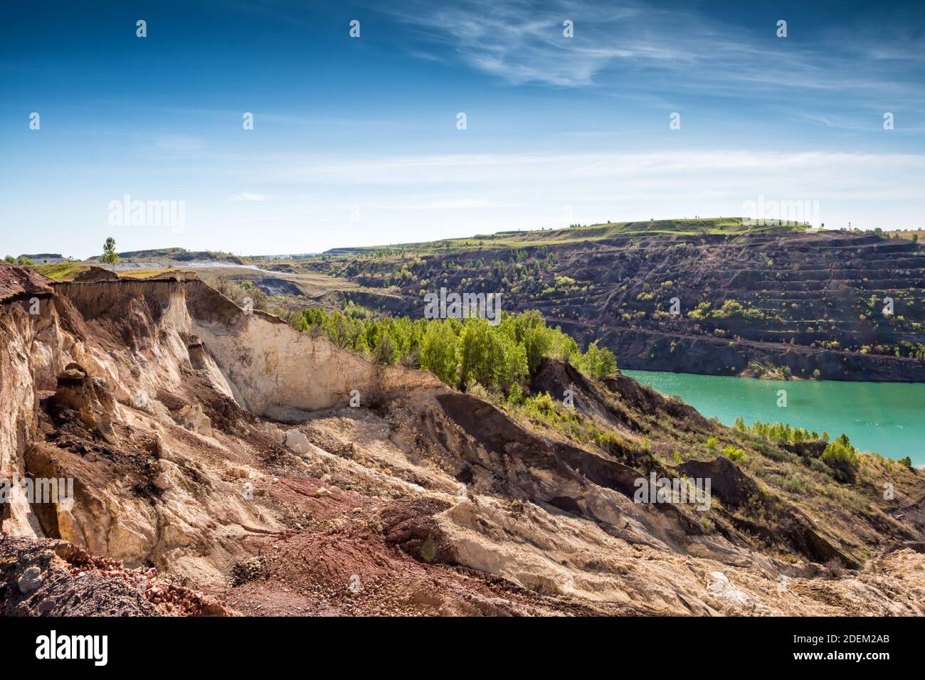 Quarry flooded hi-res stock photography and images - Alamy