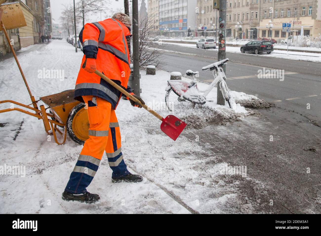 Nuremberg, Germany. 01st Dec, 2020. An employee of the city of ...