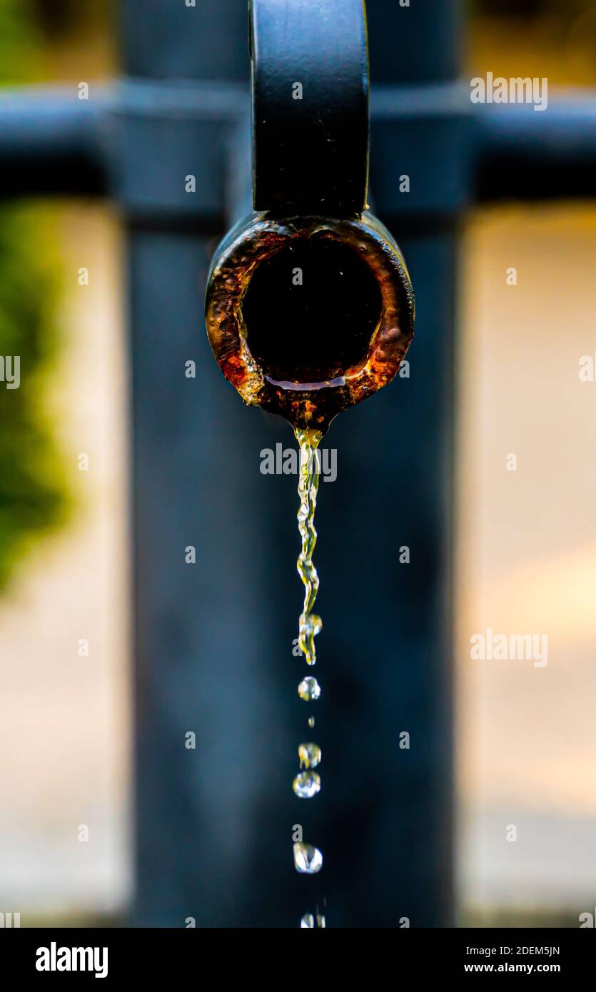 Slowly dripping water hi-res stock photography and images - Alamy