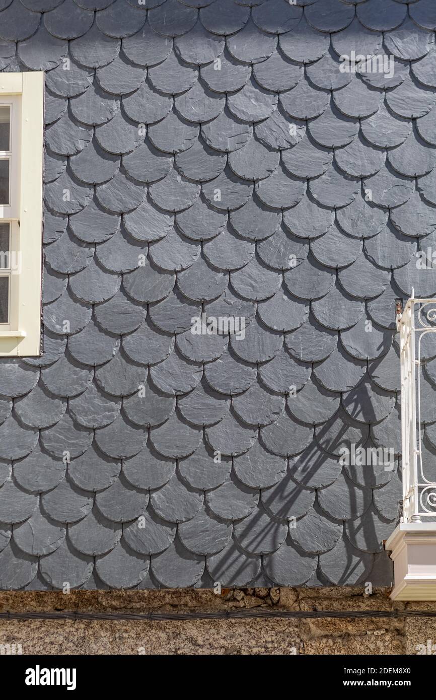 Fish roof tile texture hi-res stock photography and images - Alamy