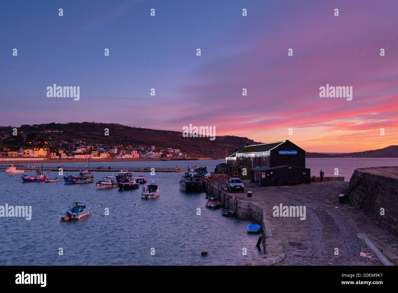 Lyme Regis, Dorset, UK. 1st Dec, 2020. UK Weather: Spectacular sunrise ...