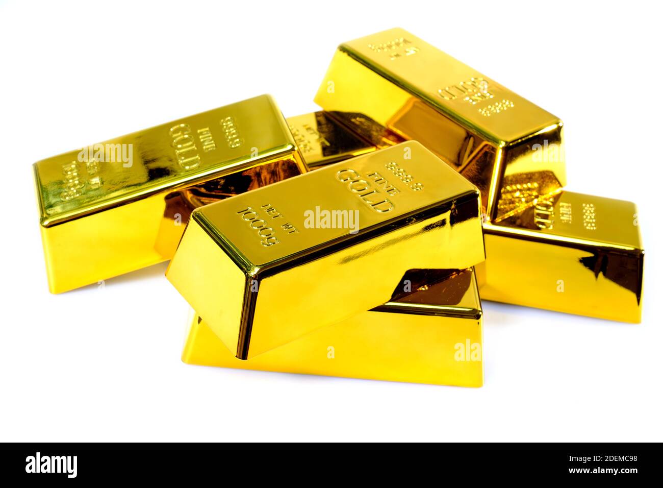 Stack gold bar 1 kg on white background Stock Photo - Alamy