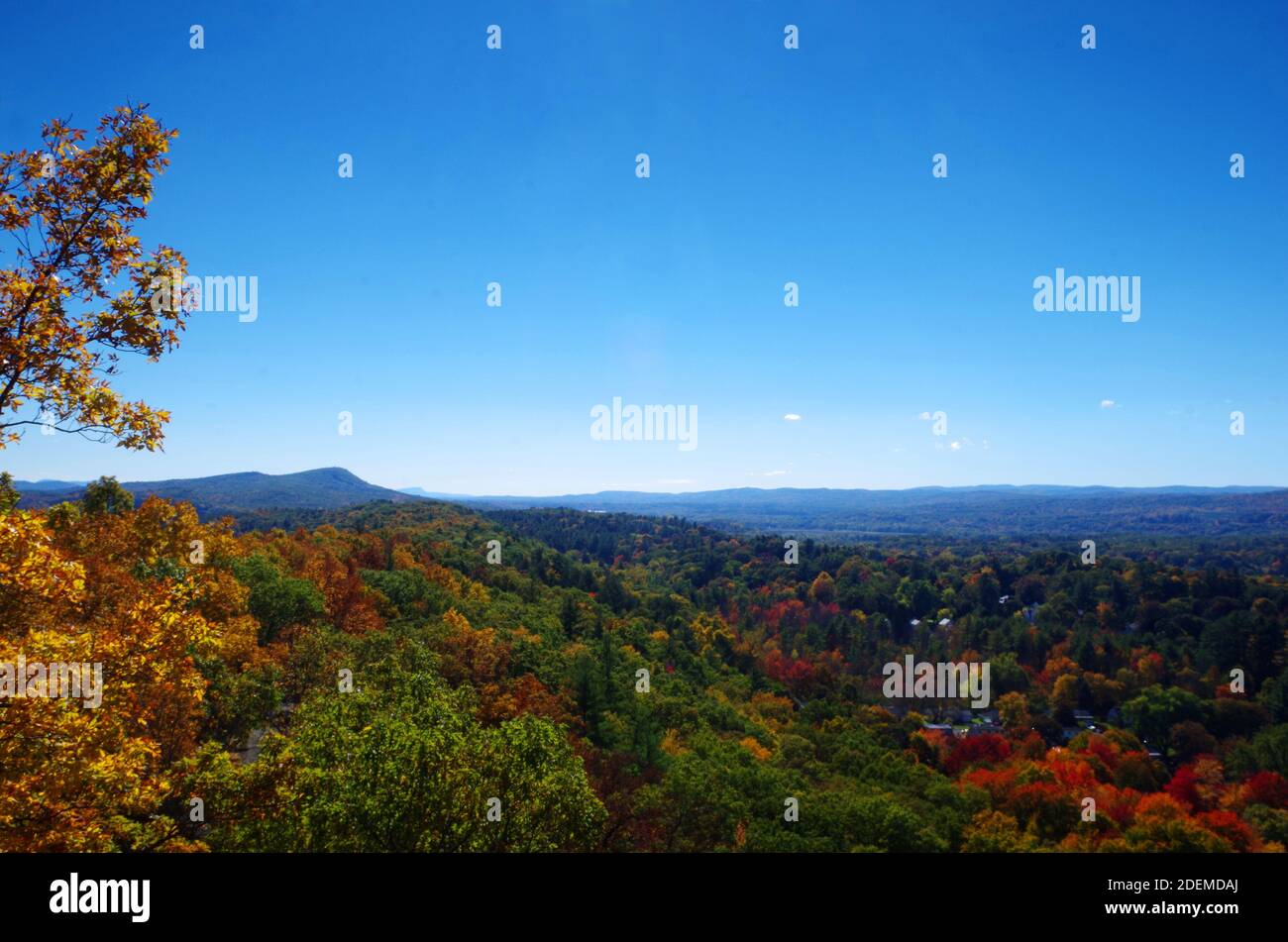 Mountains Looking West Stock Photo - Alamy