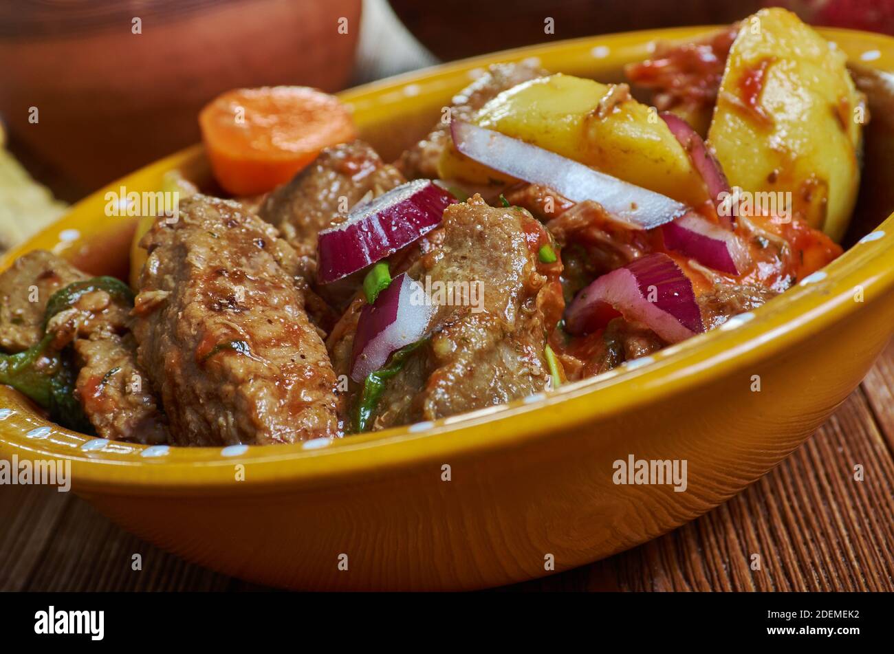 Ragout d'igname - pound beef stew meat popular in most West African ...