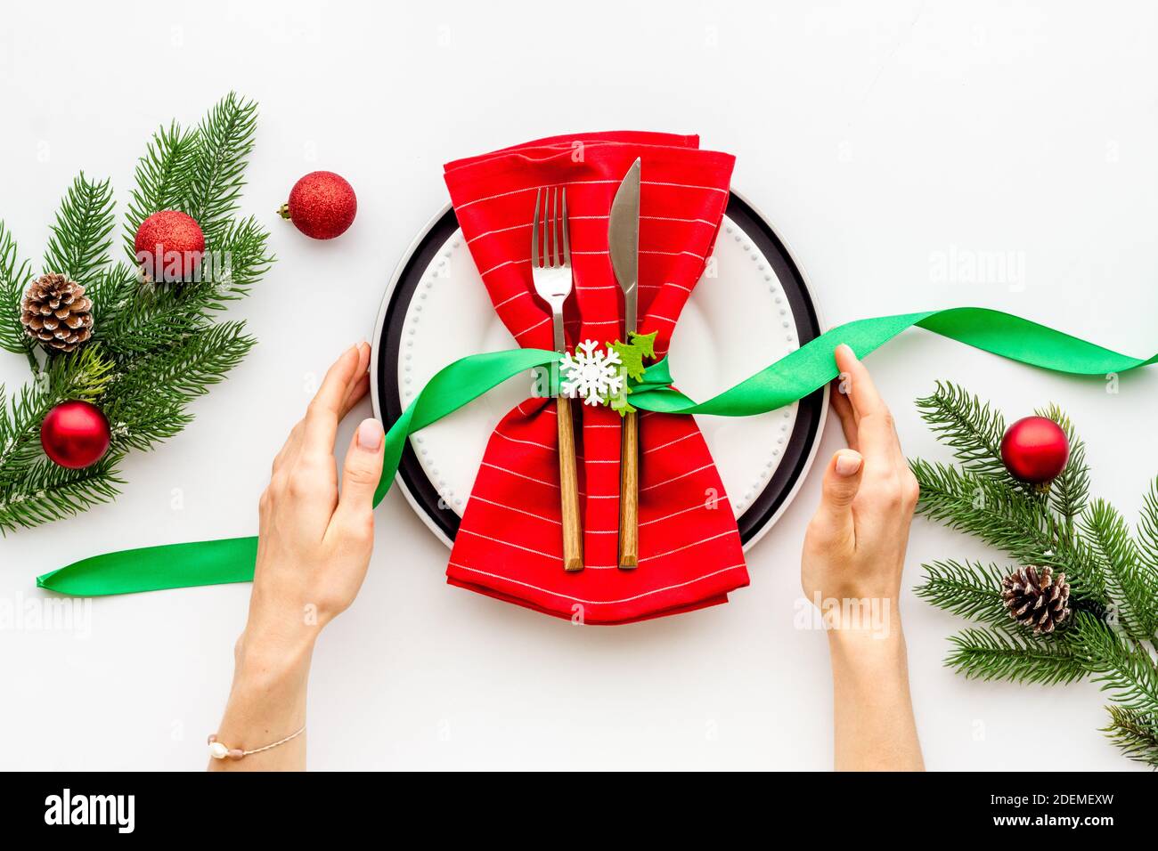 Christmas dinner background. Table setting top view Stock Photo - Alamy