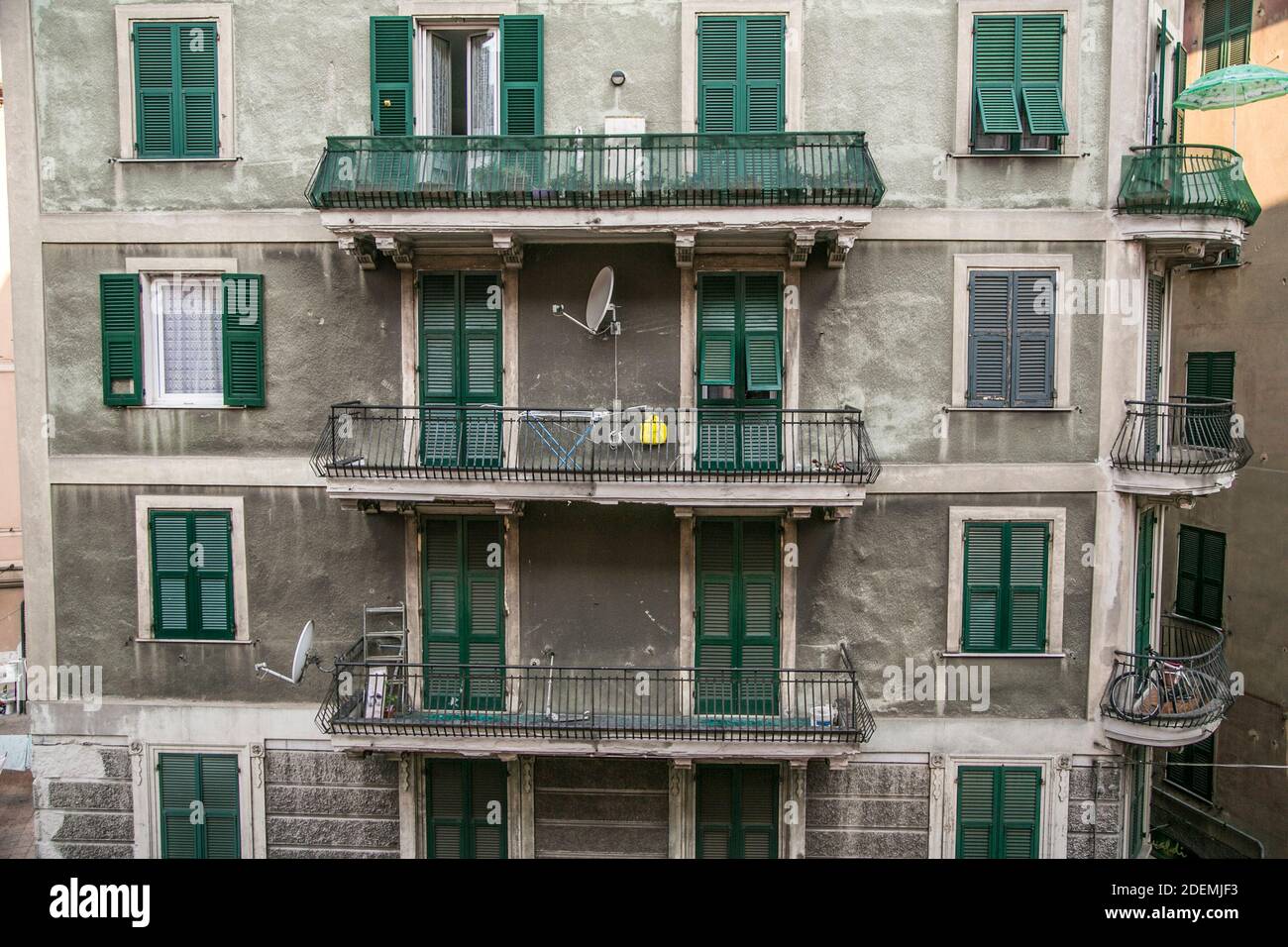 Old building of historical Genova, Liguri Italiy Stock Photo - Alamy