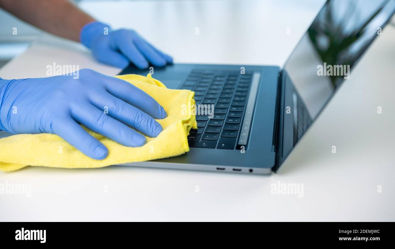 Keyboard clean cloth hi-res stock photography and images - Alamy