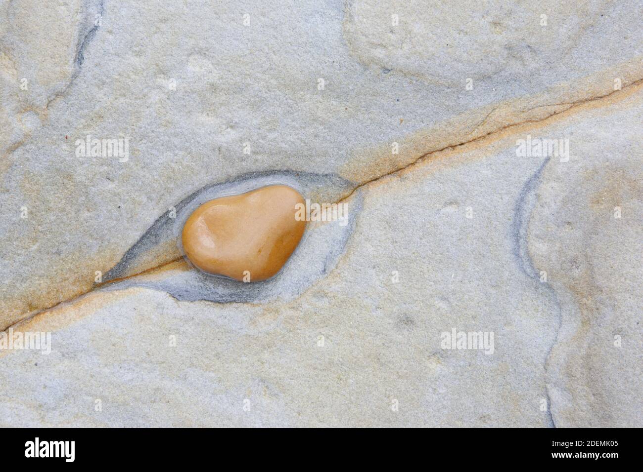 Rocky coast detail hi-res stock photography and images - Alamy