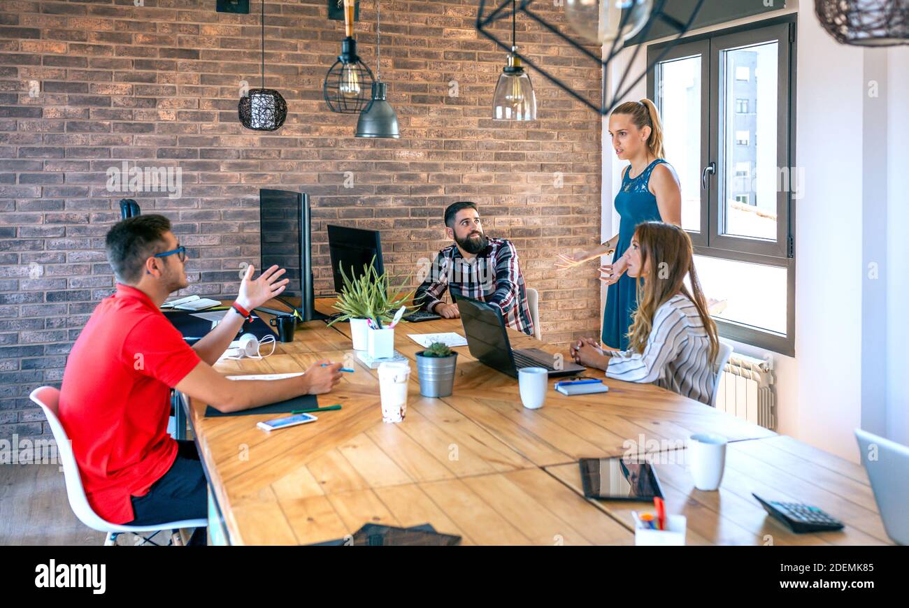 Female boss male employee hi-res stock photography and images - Alamy