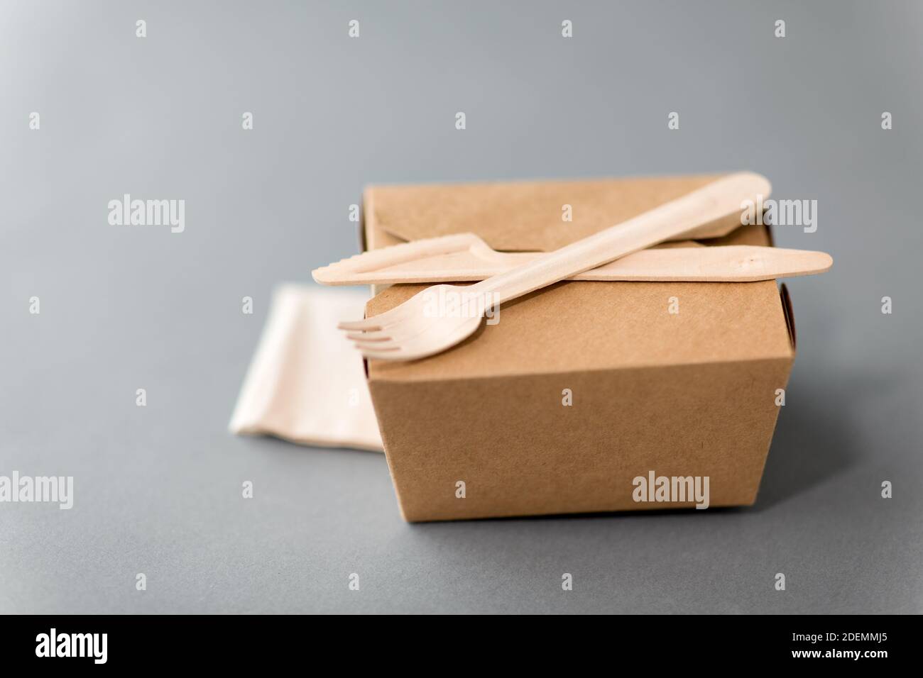 Disposable lunch box hi-res stock photography and images - Alamy