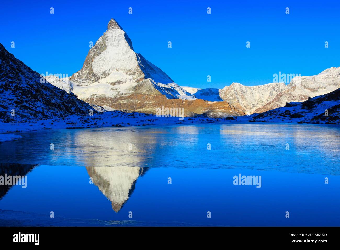 geography / travel, Switzerland, Matterhorn and tarn, Valais ...