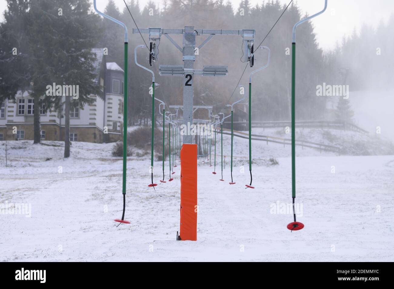 Altenberg, Germany. 01st Dec, 2020. An empty platter lift stands on a ...