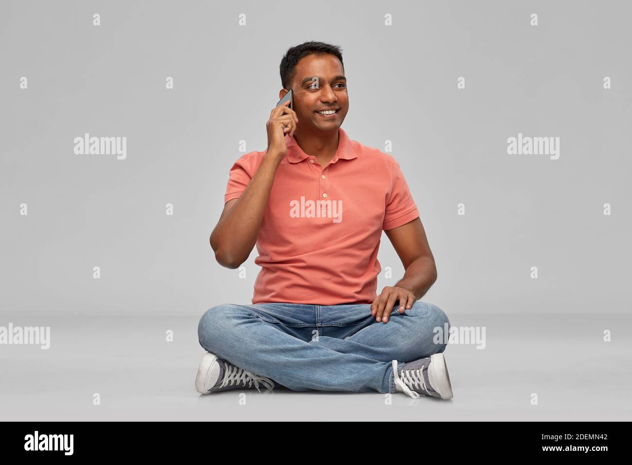 happy indian man calling on smartphone Stock Photo - Alamy