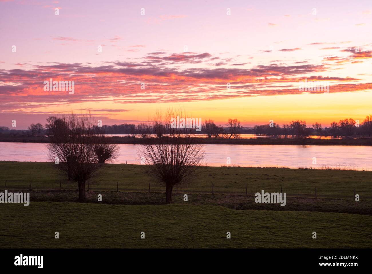 River lek hi-res stock photography and images - Alamy