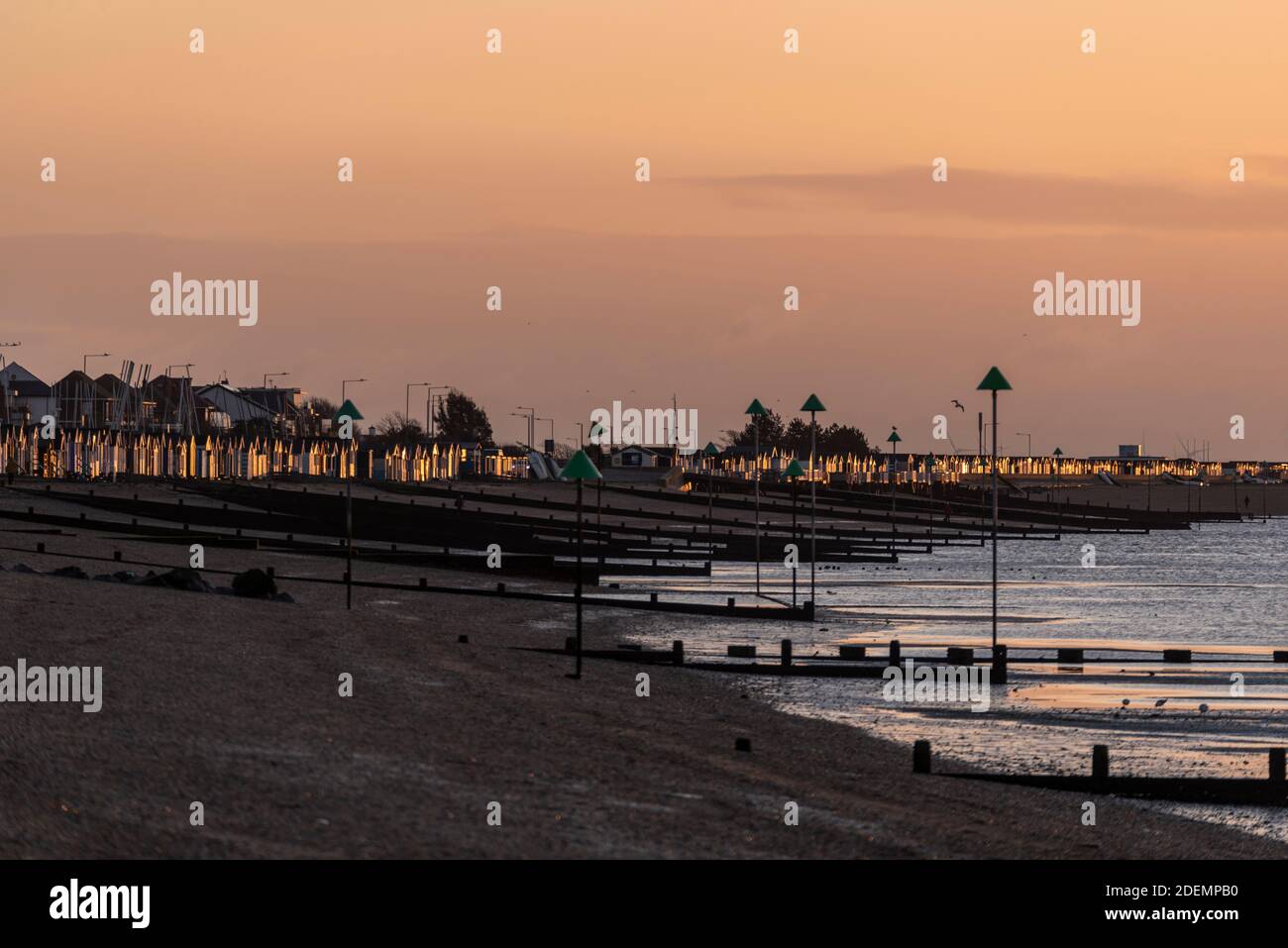 Southend beach huts hi-res stock photography and images - Alamy