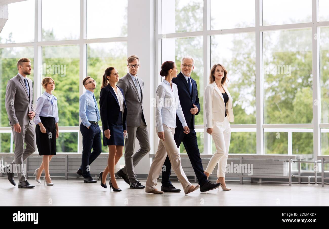 Walking into room meeting hi-res stock photography and images - Alamy
