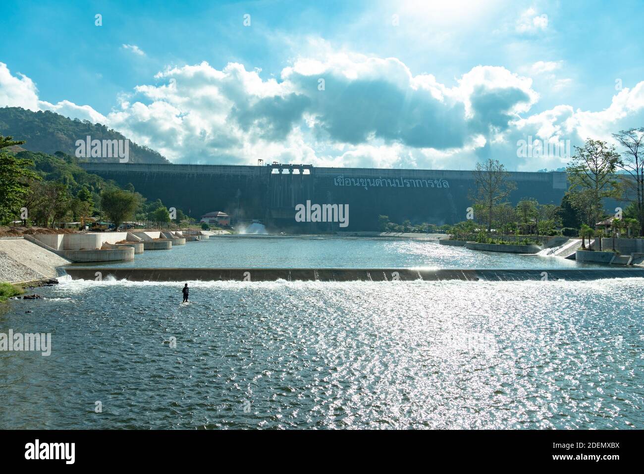 The water released from the dam is trapped in a large pool. And slowly ...