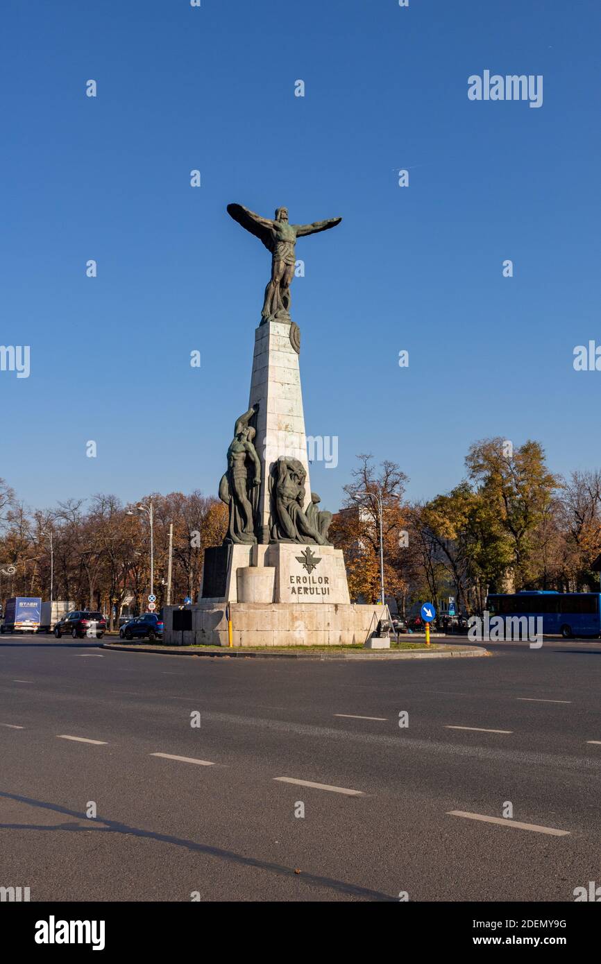 BUCHAREST, ROMANIA - Nov 26, 2020: Aviatorilor statue in Bucharest ...