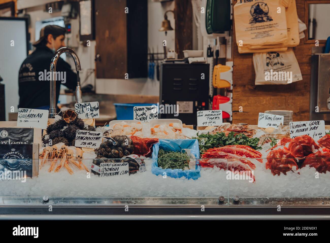 Shellseekers borough market hi-res stock photography and images - Alamy