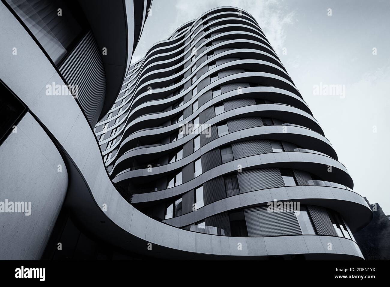 Swanky London apartment block - Riverwalk Stock Photo - Alamy