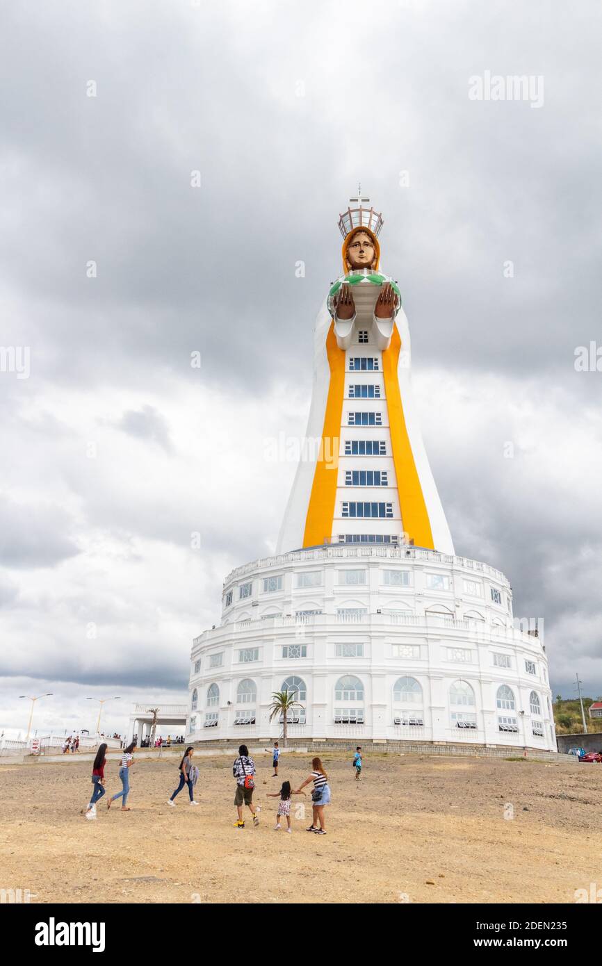 The massive marian statue of the Montemaria International Pilgrimage ...
