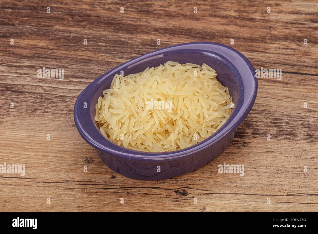 Raw Indian basmati rice in the bowl Stock Photo - Alamy