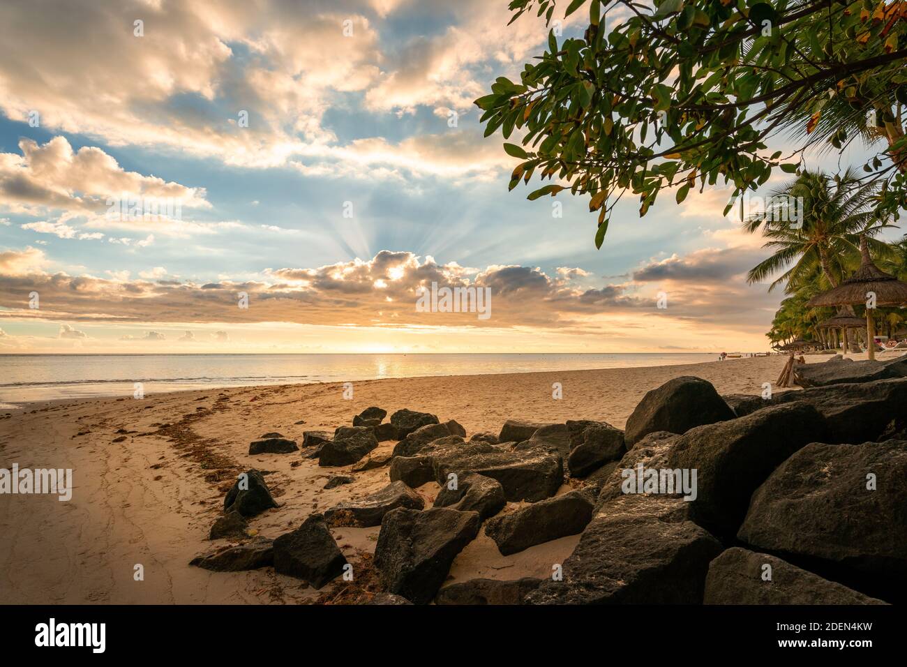 Mauritius for weather hi-res stock photography and images - Alamy