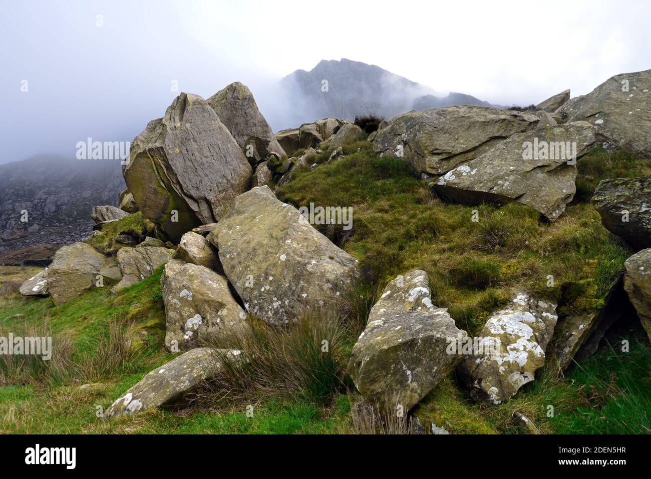 In boulder field hi-res stock photography and images - Alamy