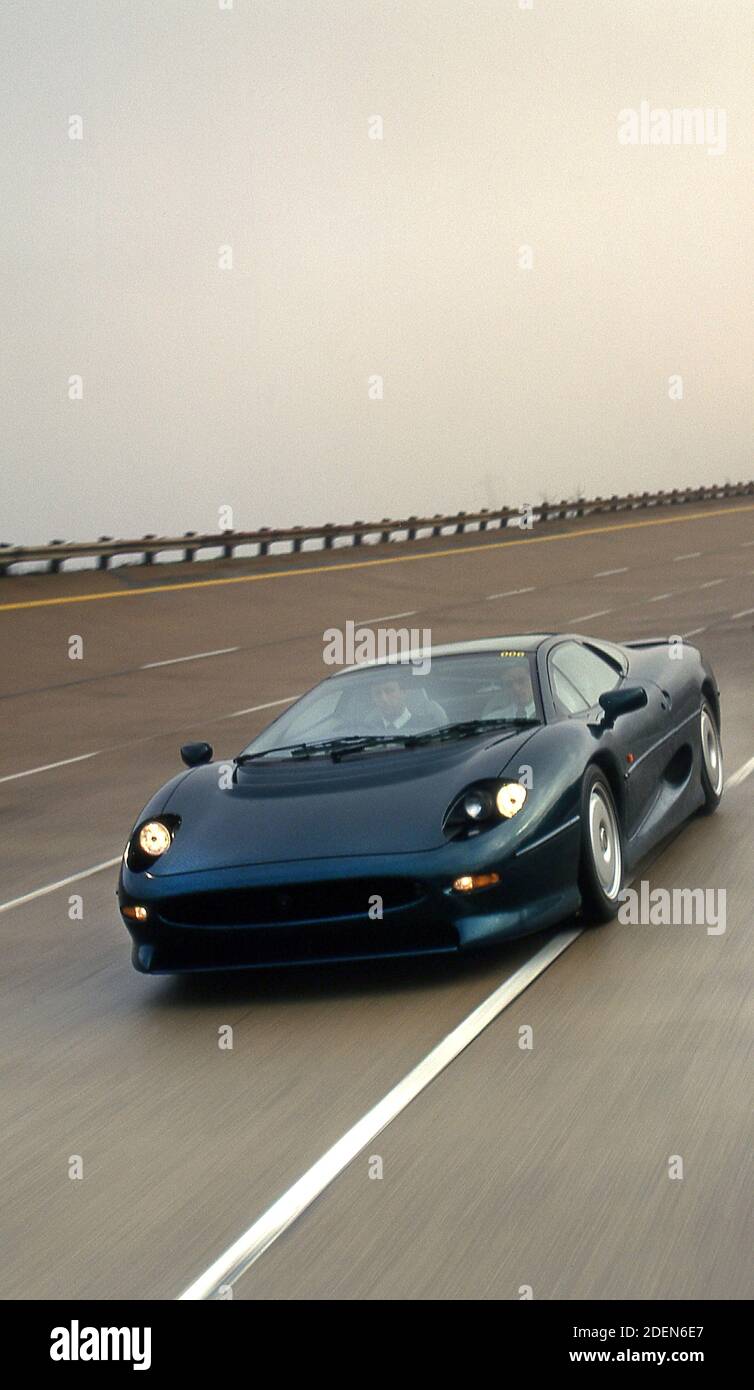 Jaguar XJ220 testing at the Millbrook Proving ground UK 1991 Stock ...
