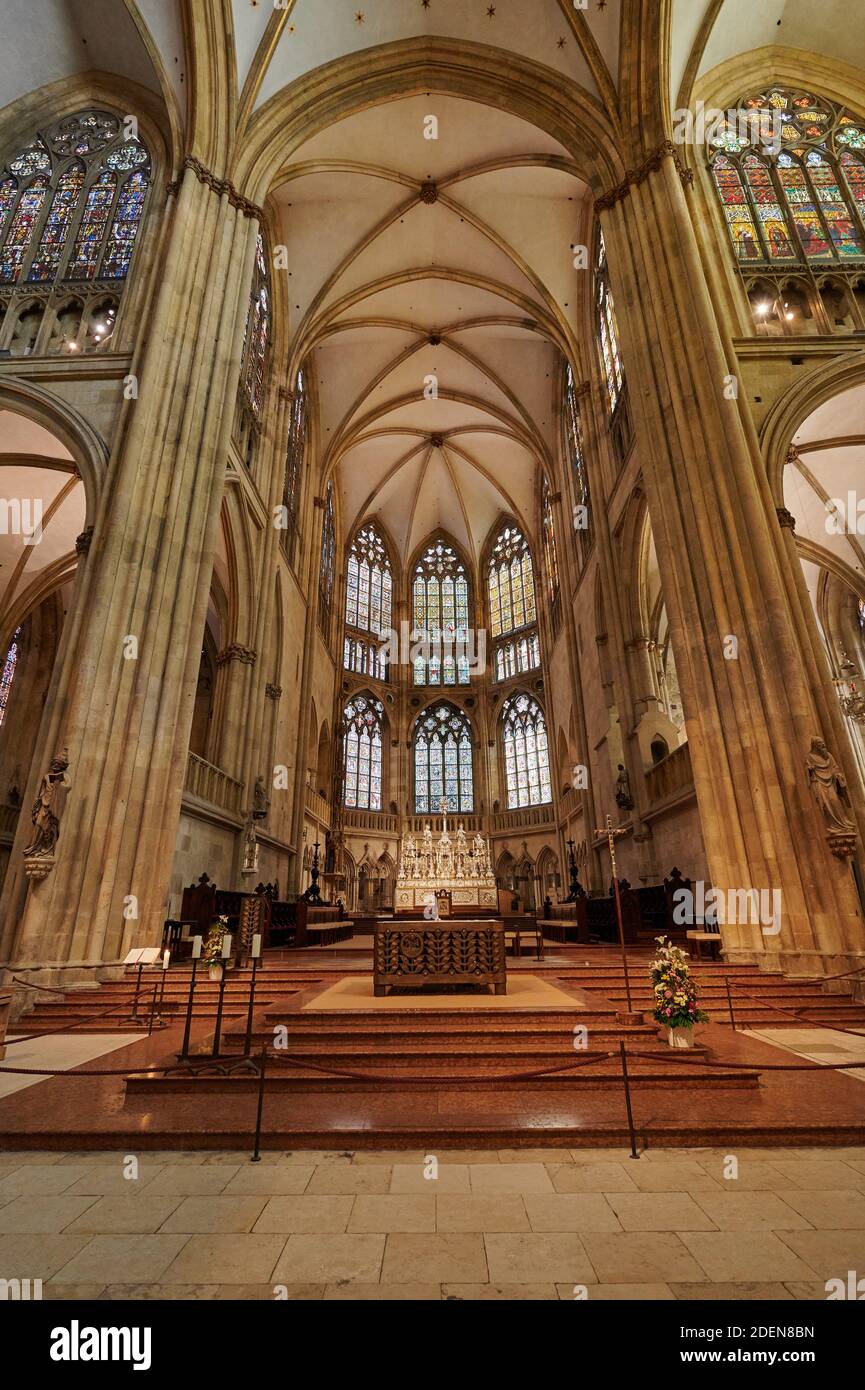 Altar and stained glass windows of Dom St. Peter cathedral, Regensburg ...