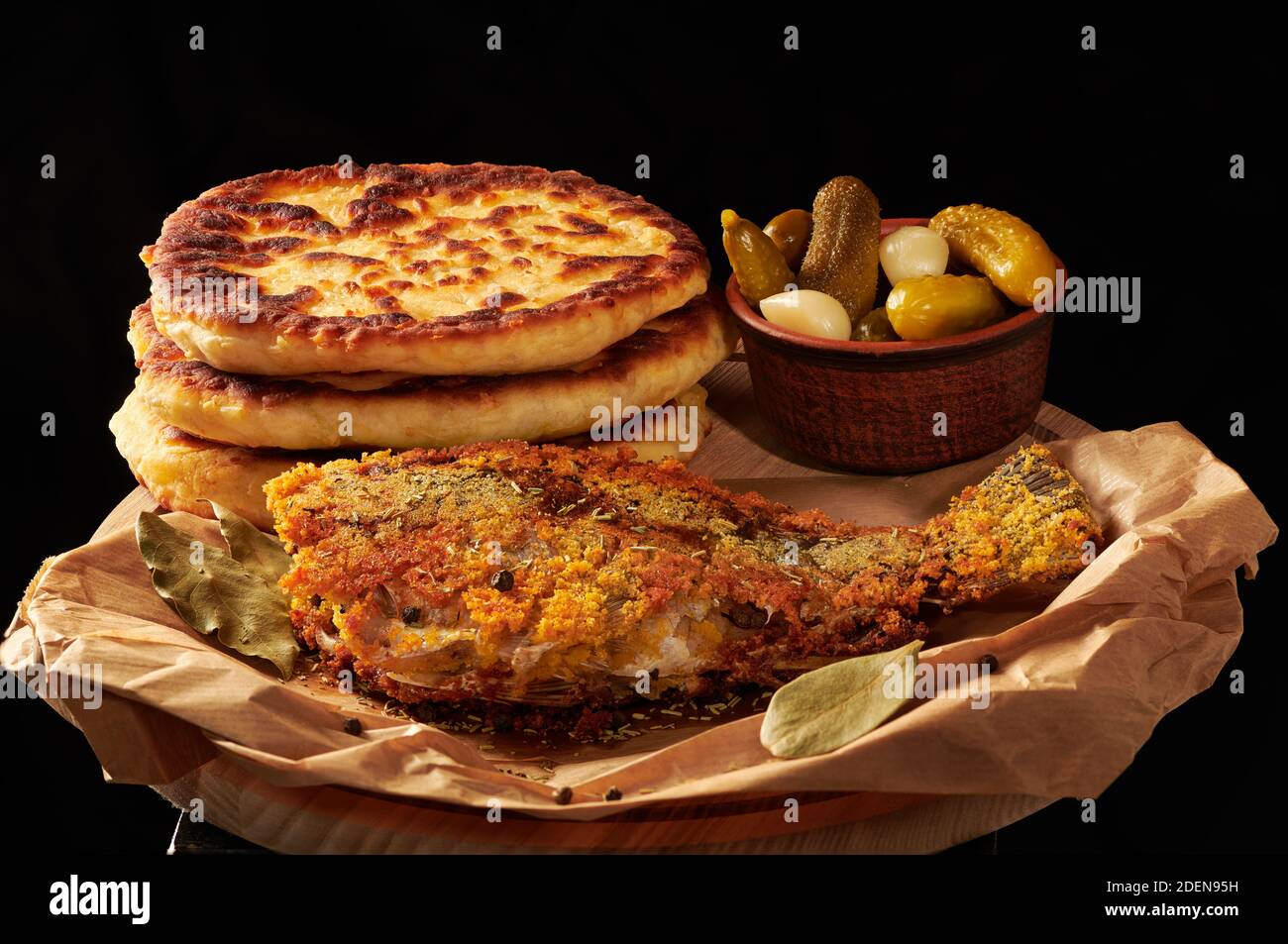 Fish fry black background hi-res stock photography and images - Alamy