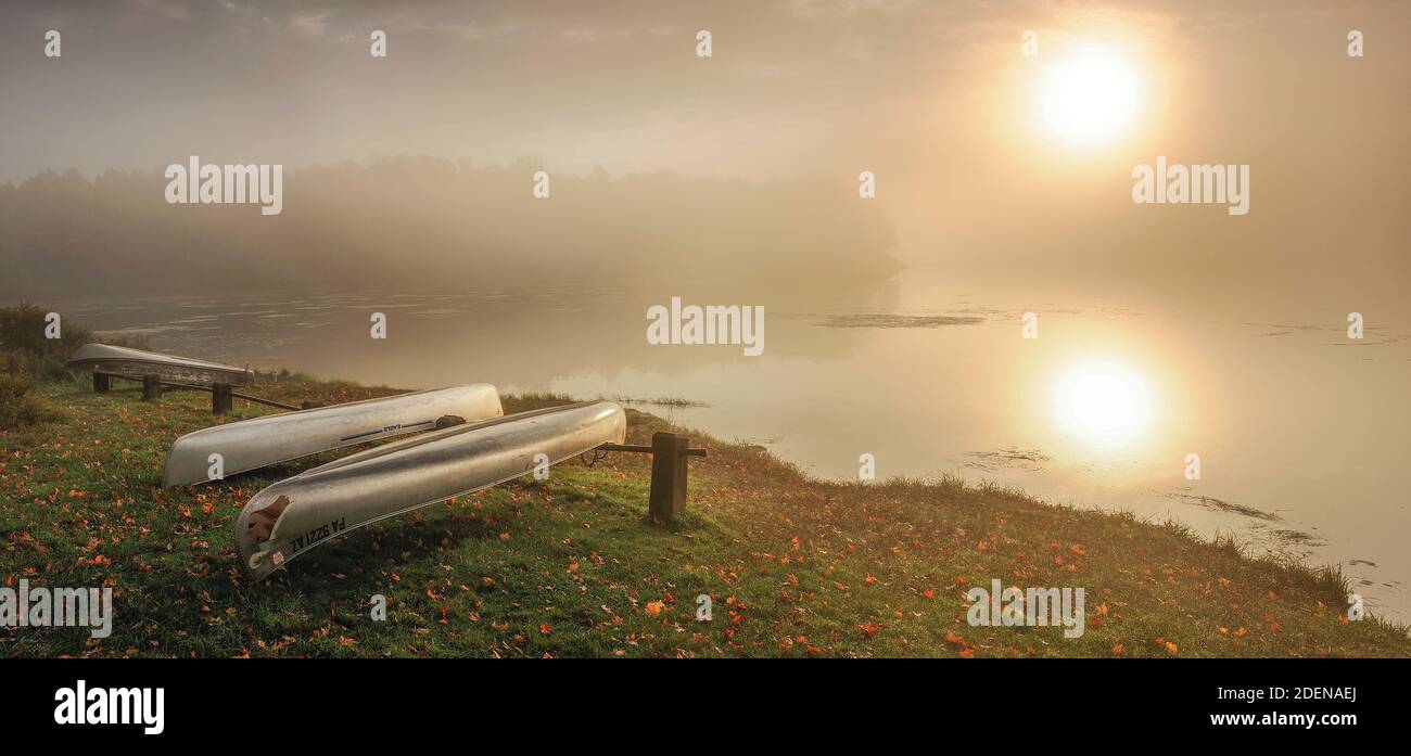 USA, East Coast, Pennsylvania, Promised Land State Park, sunrise Stock ...