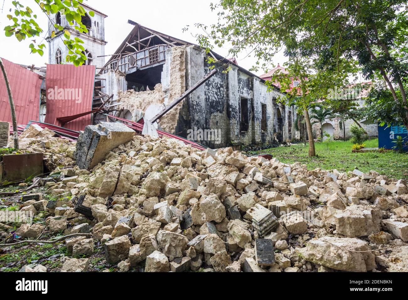 Church damage due to earthquake in Bohol, Philippines Stock Photo - Alamy