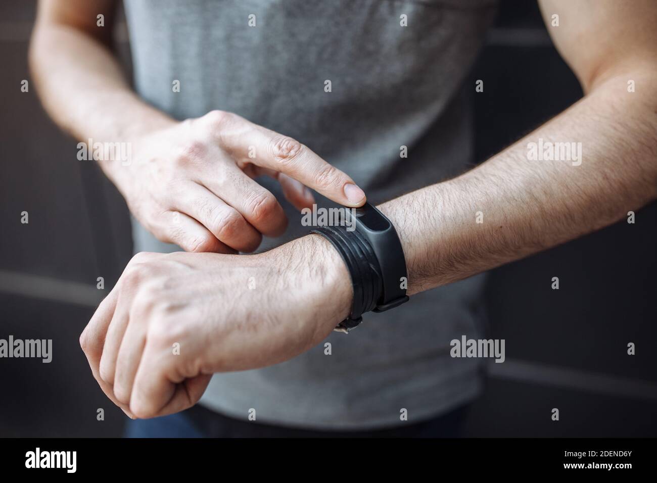 Hand close-up, print on phone, messages, text messages Stock Photo - Alamy