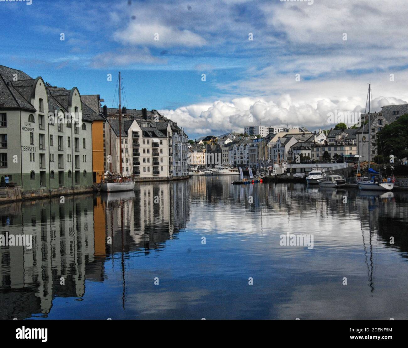 Alesund harbor hi-res stock photography and images - Alamy