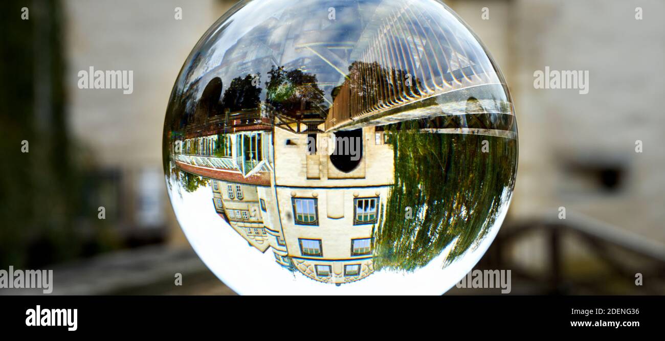 Glass parapet hi-res stock photography and images - Alamy