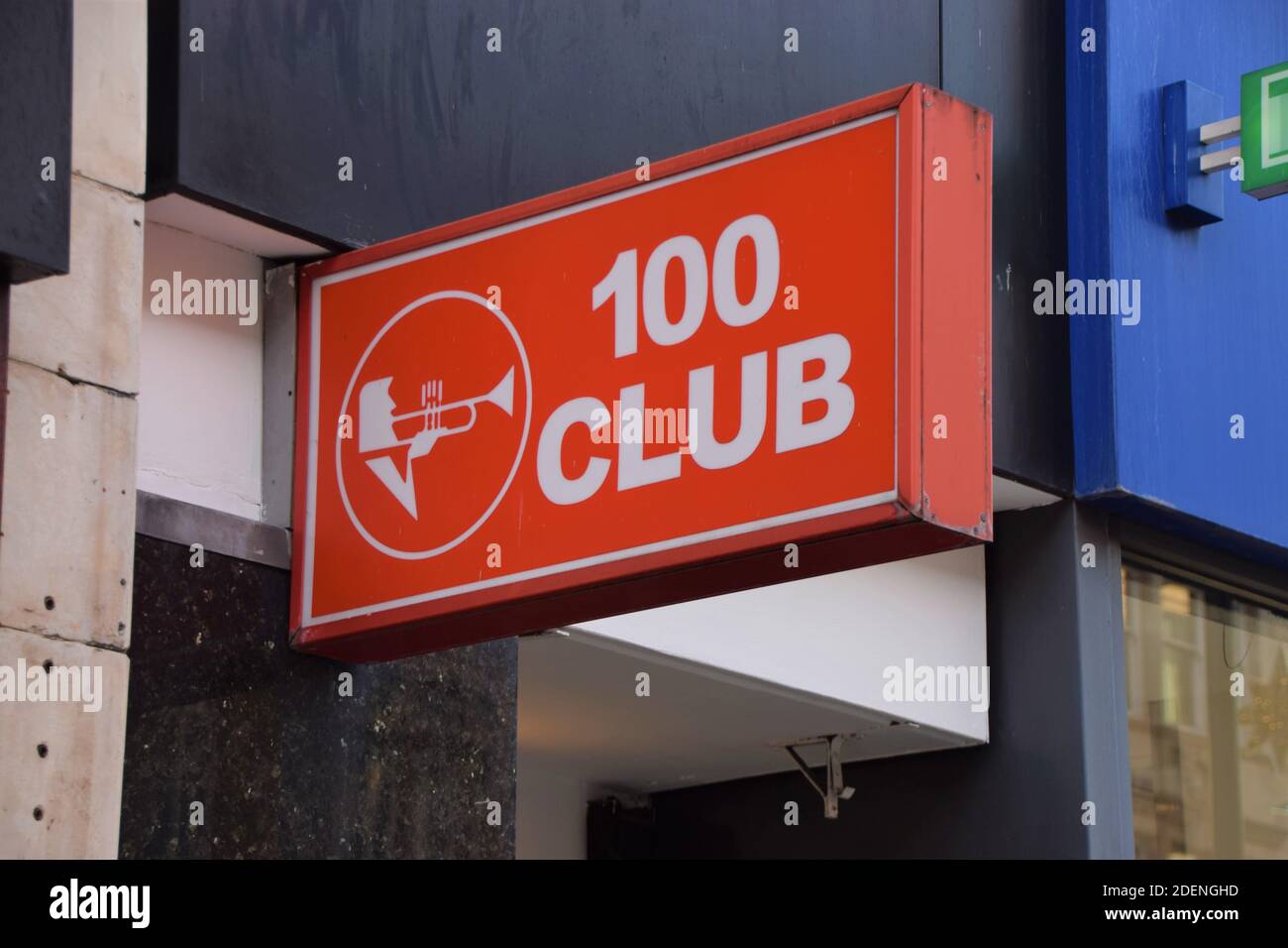 100 club soho hi-res stock photography and images - Alamy